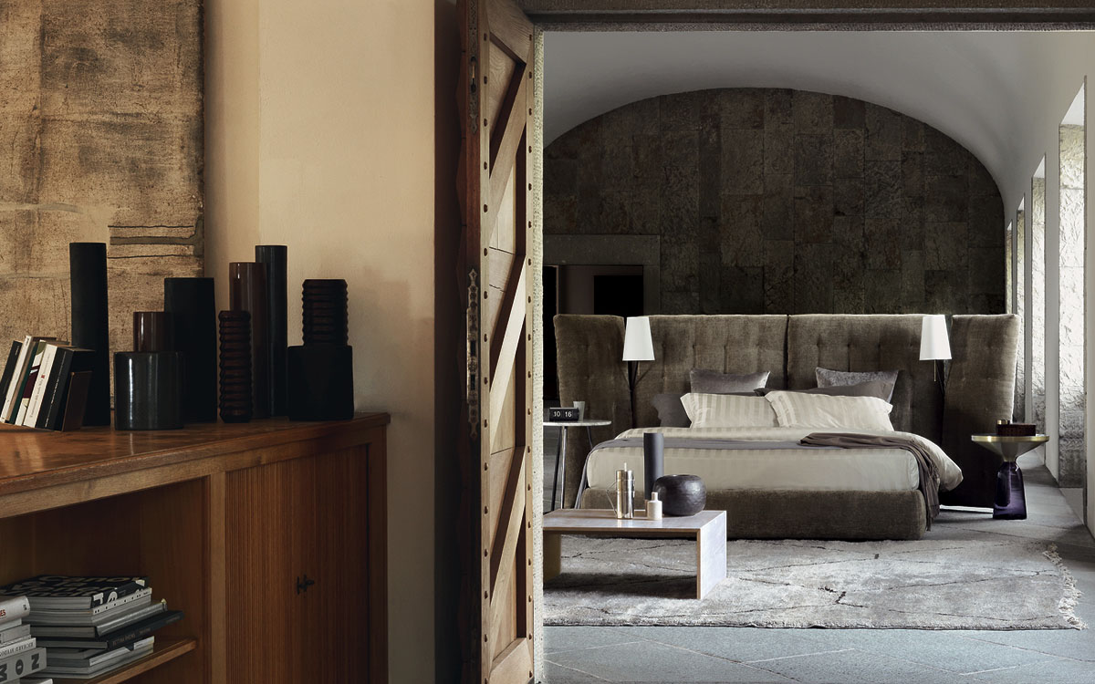 Flou bed - Angle With side panels quilted headboard